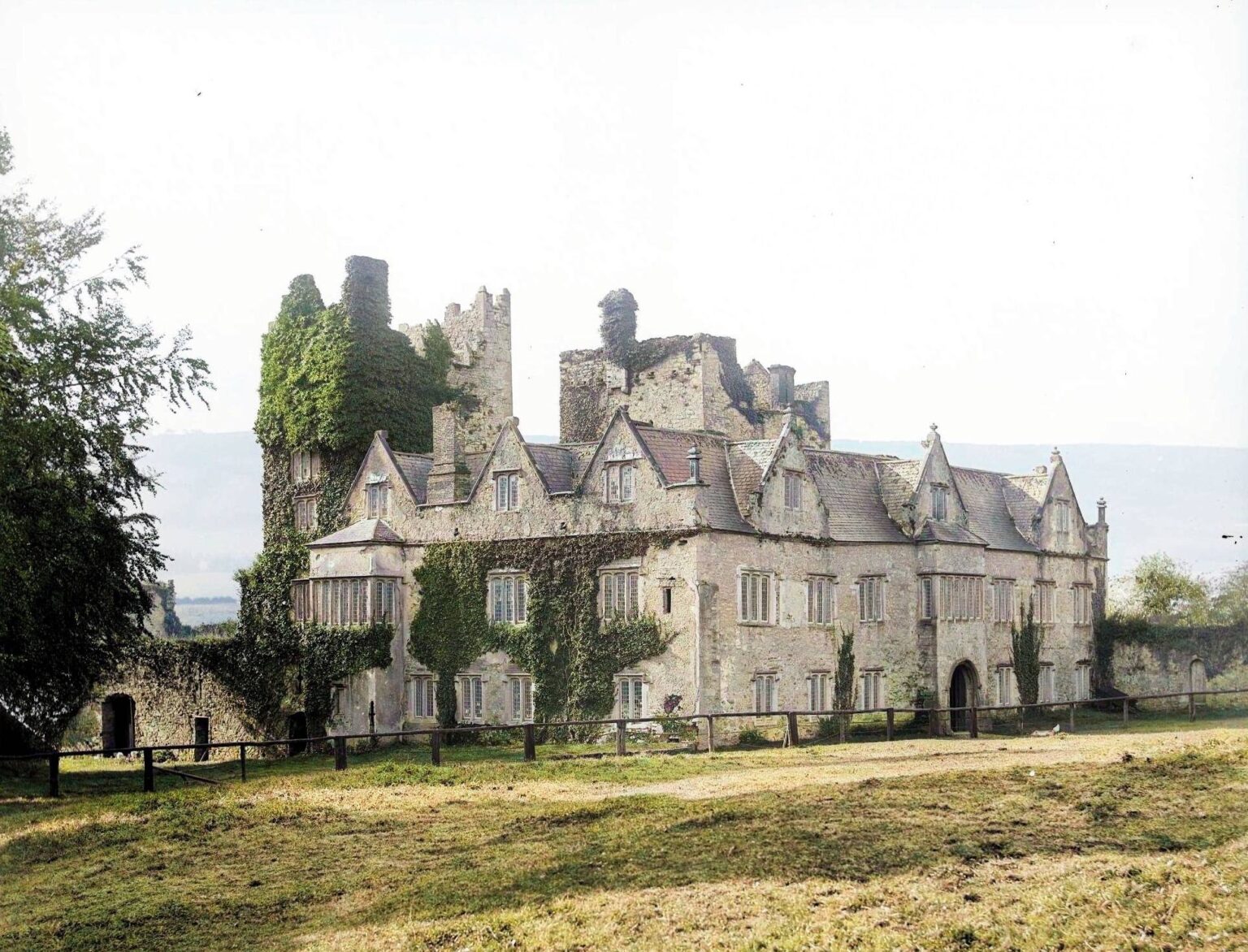 Exploring the Majestic Ormonde Castle, Tipperary: A Journey Through ...